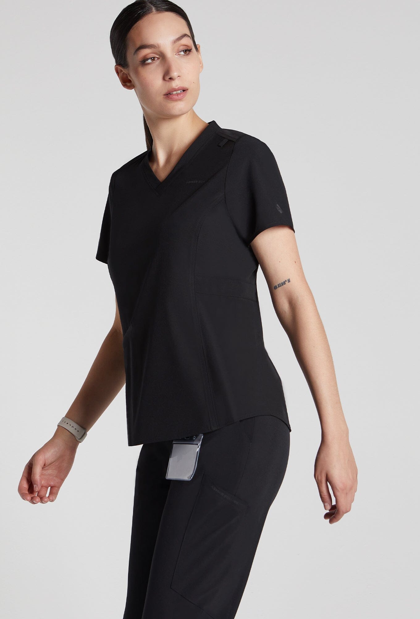 Emeline Zippered Pocket Scrub Top – Noel Asmar Uniforms